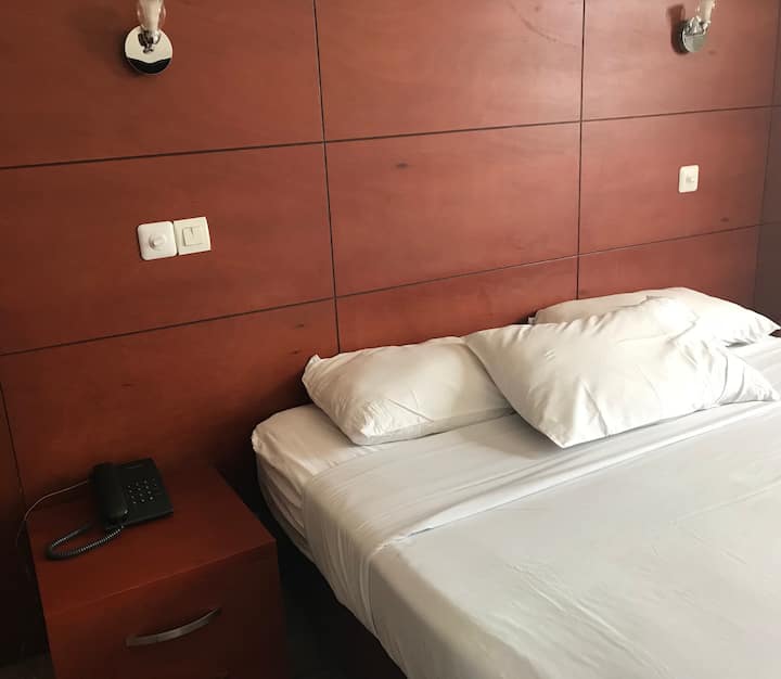 Superbes Chambres à L'hôtel Lewat - Douala