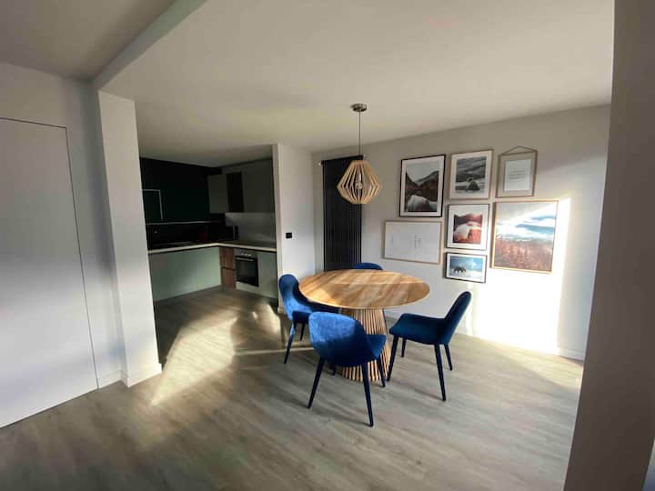 Villa 24: Appartamento Sulla Collina Di Aosta - Aostatal