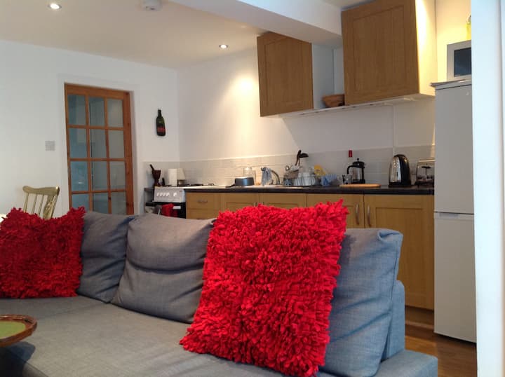 Stonehouse Apartment. - Strathaven