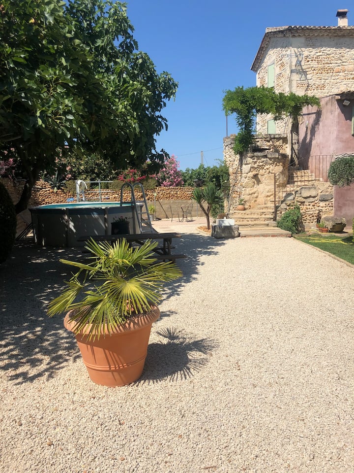 Entre Provence Et Camargue - Beaucaire