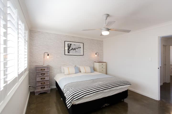 Peaceful Cott Townhouse, 3bd, 2 Bth, Leafy Garden, - コッテスロー