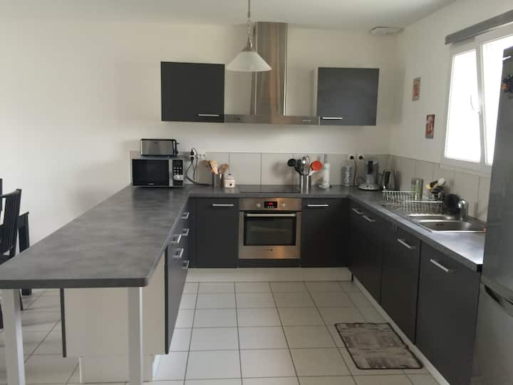 Villa 6 Personnes Avec Wifi Proche Du Lac - Hourtin