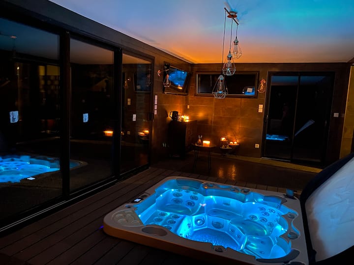 Belle Suite Romantique Avec Spa Privatif - Romorantin-Lanthenay