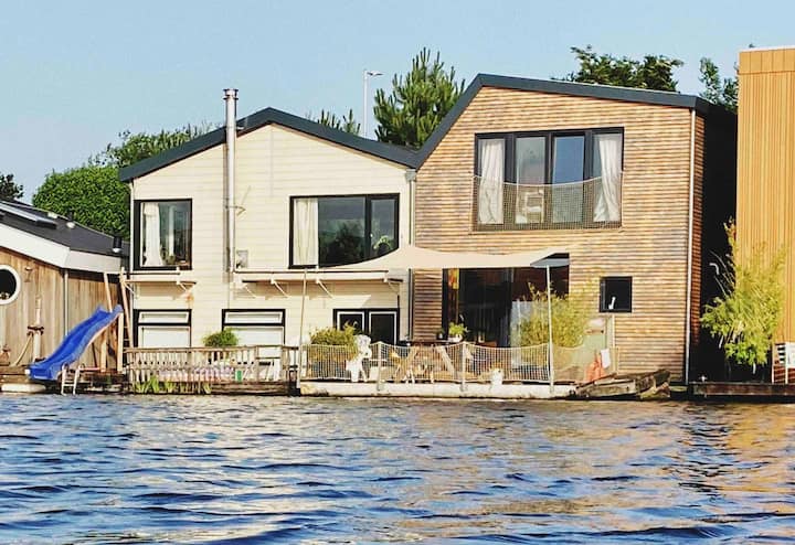 Cozy Swimming Paradise Houseboat With Garden - Ámsterdam