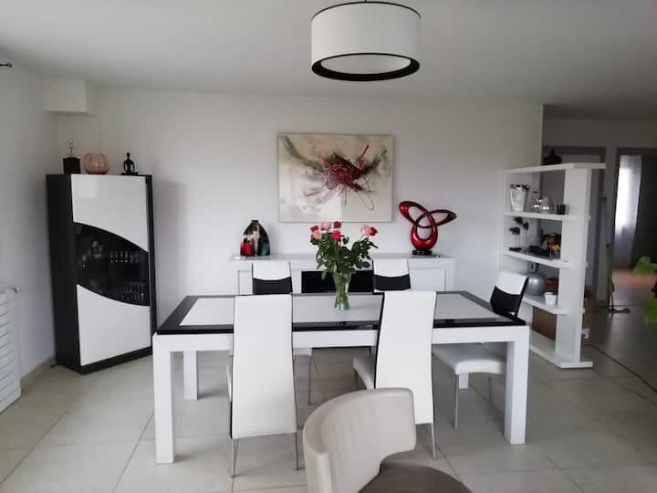 Chambre à 40 Minutes De Niort Et De Poitiers - Parthenay