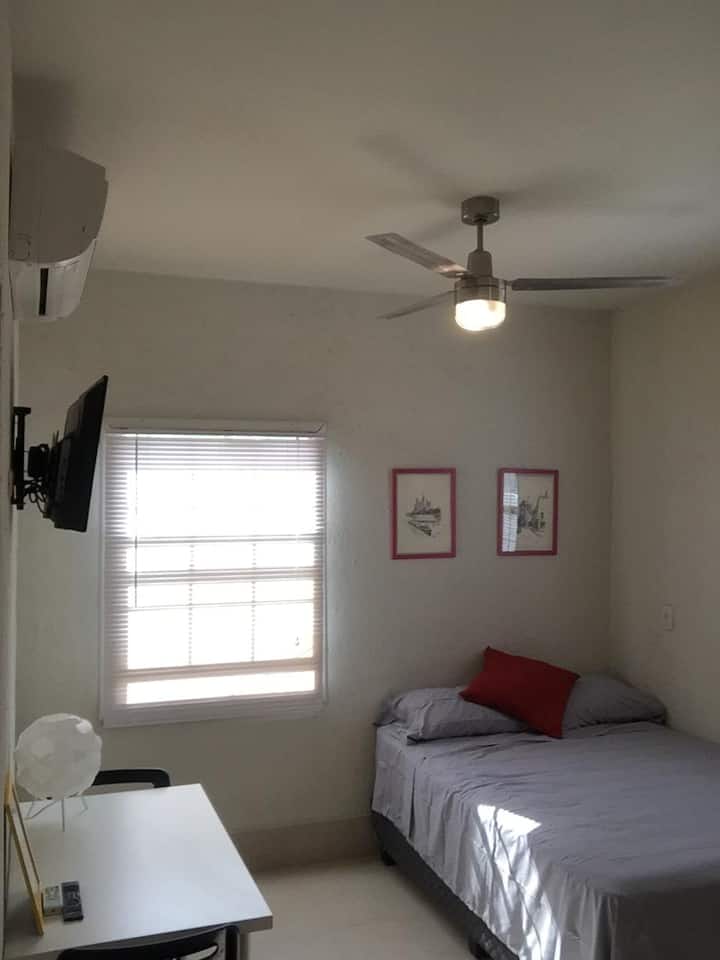 Departamento H Privado Y Amueblado Centro Mty "H" - Monterrey