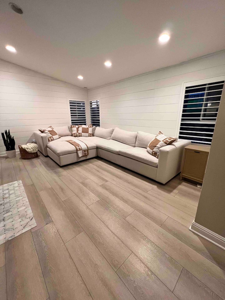 Dana Point Beach Condo - Laguna Beach, CA