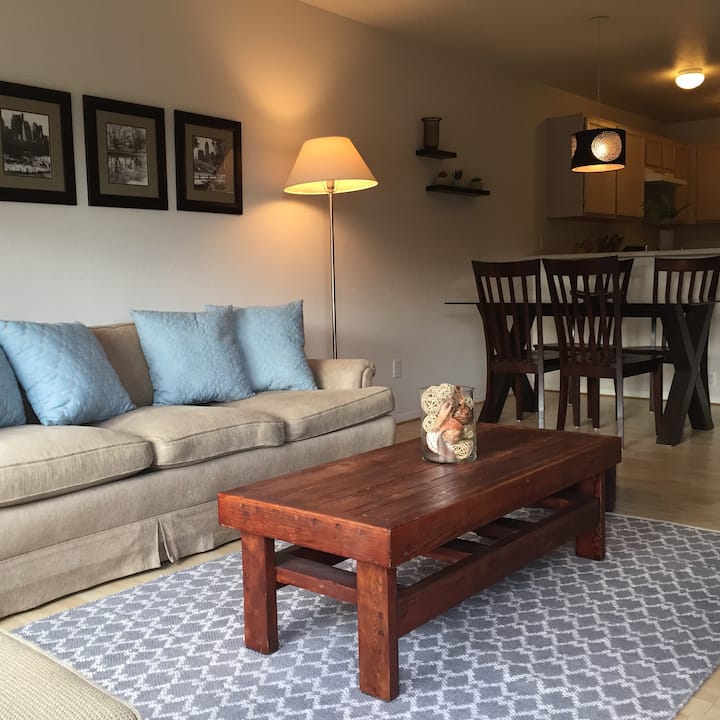 Louisville Condo | Near Downtown Louisville - Broomfield, CO