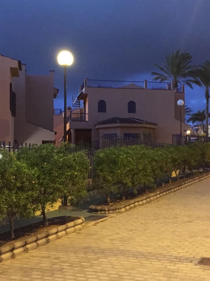 Villa In Bahia Meloneras - 2500 Eur / Monat - Maspalomas