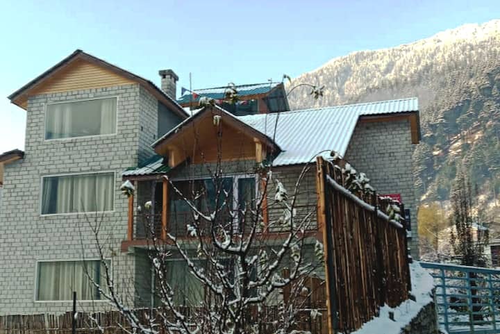 6br Luxurious Villa With Exotic View|wifi |Kitchen - Manali