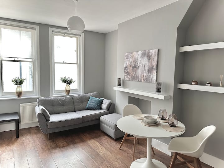 Marylebone Cozy One Bedroom With Terrace - London, UK