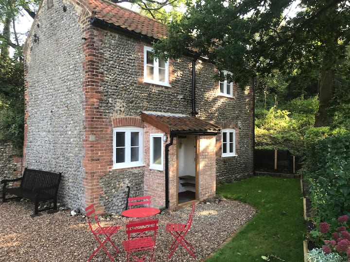 Bakery Cottage - Norfolk