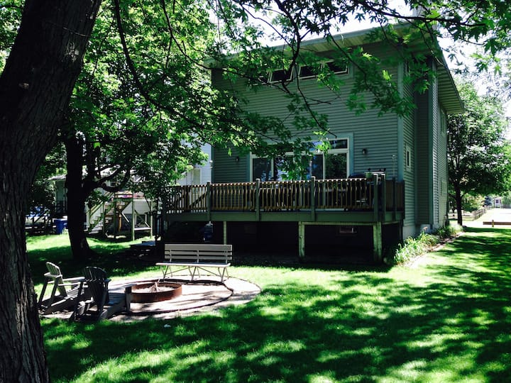 Train Spotting Cottage / House - Grand Haven, MI