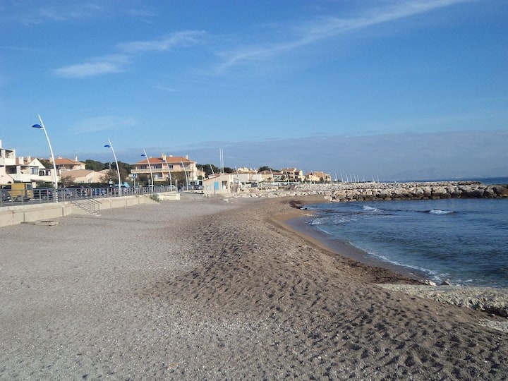 Superbe Appartement En Bord De Mer - Sausset-les-Pins