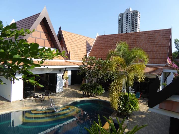 Deluxe Oriental Thai Pool Villa 4br - Ko Samet