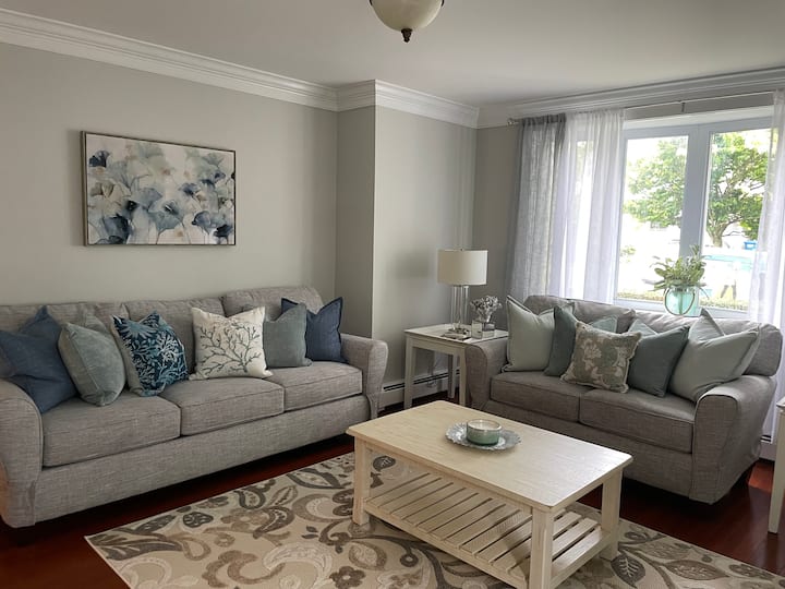 Newport Tennis Cottage - Newport, RI