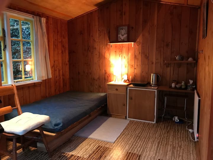 Meditation Yoga Ashram Cabin - Retreat - Waikanae