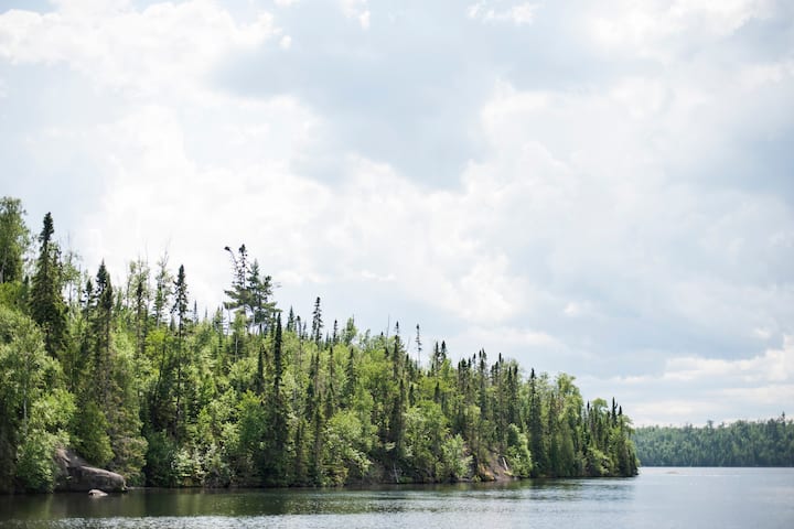 Bwca Adjacent Lakeside Cabin 6 On Round Lake - Alpine Lake, Grand Marais