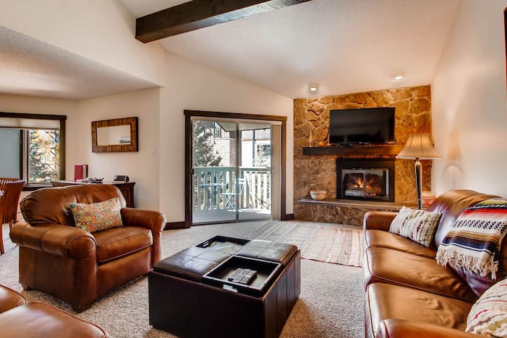 Top-floor Ski Condo In Vail, Walk To The Vail Gondola | Westwind 407 - Vail, CO