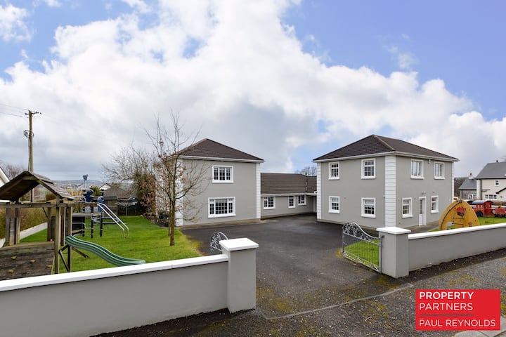 The Nest On The Wild Atlantic Way - Letterkenny