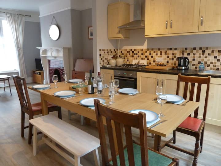 Character Townhouse In The Centre Of Bovey Tracey - Bovey Tracey
