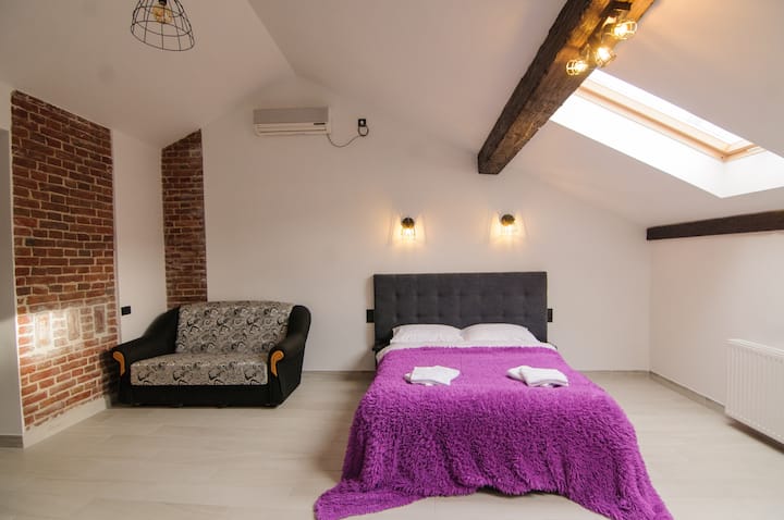 Апартаменти Лофт в центрі Львова - Lviv