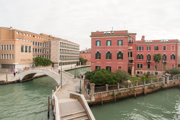 Venitian Unforgettable Experience - Canal View - - Venetsia