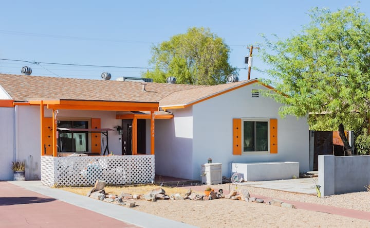 Private Melrose District Casita - Phoenix, AZ