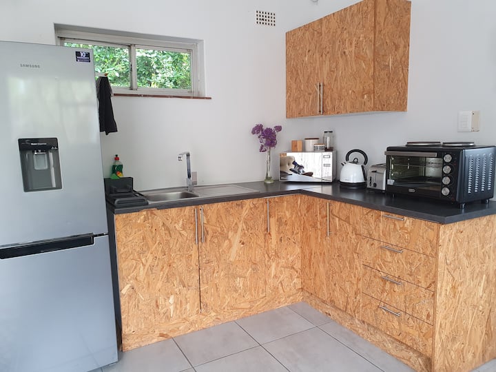 Private, Upmarket Cottage With Outside Braai - Le Cap