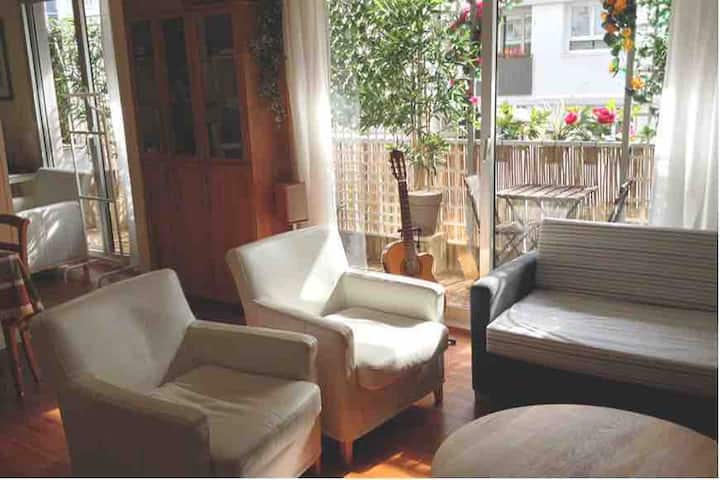 À Deux Pas De La Butte Aux Cailles - Paris