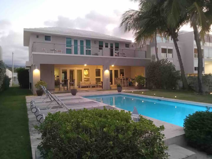 N1 Picuas Beach Front | Private Pool | Rio Grande - Puerto Rico