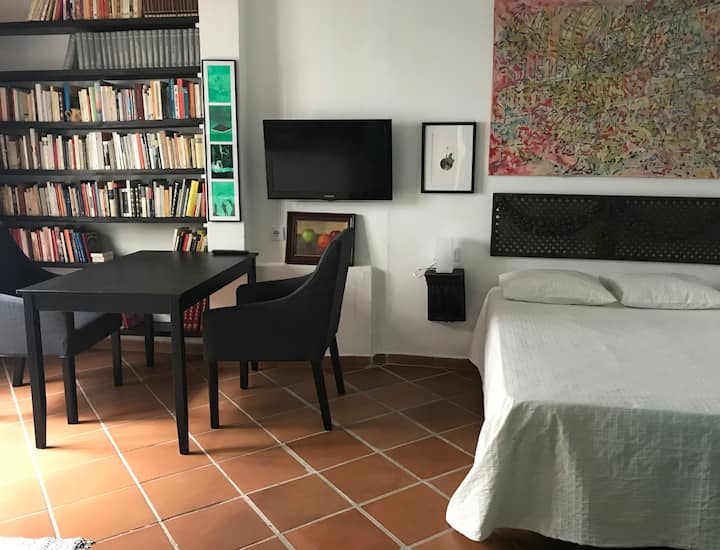 Estudio Luminoso Centro Histórico - Sevilla