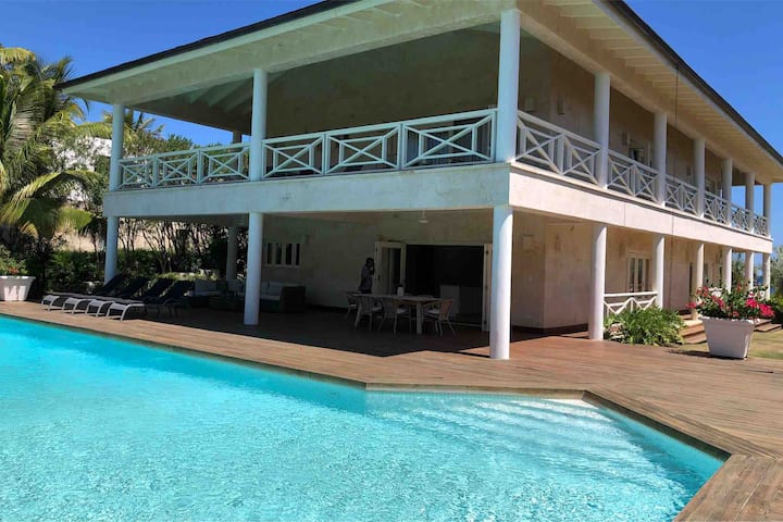 Bright, Fresh Summer Villa, Superpool, Maid/butler - Punta Cana