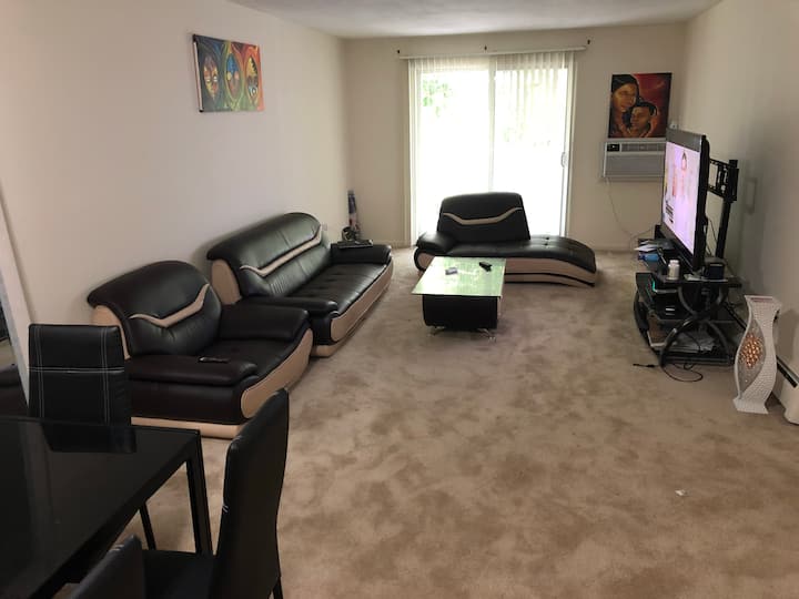 Clean Family-friendly Apartment - Andover, MA