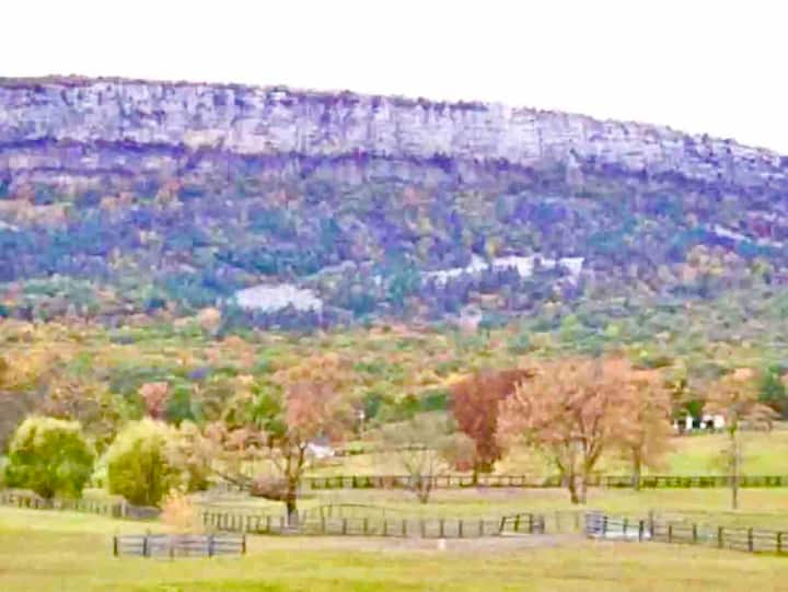 Little Cabin Under The Ridge - Minnewaska State Park Preserve, Kerhonkson