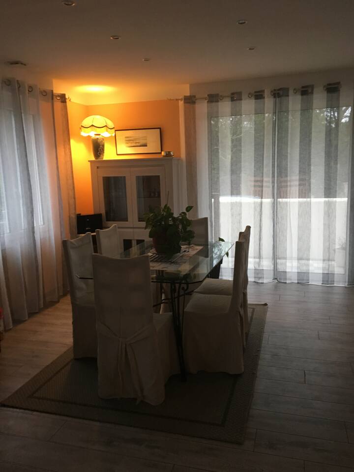 30m De La Plage, Table Et Chambres D'hôtes - Marennes