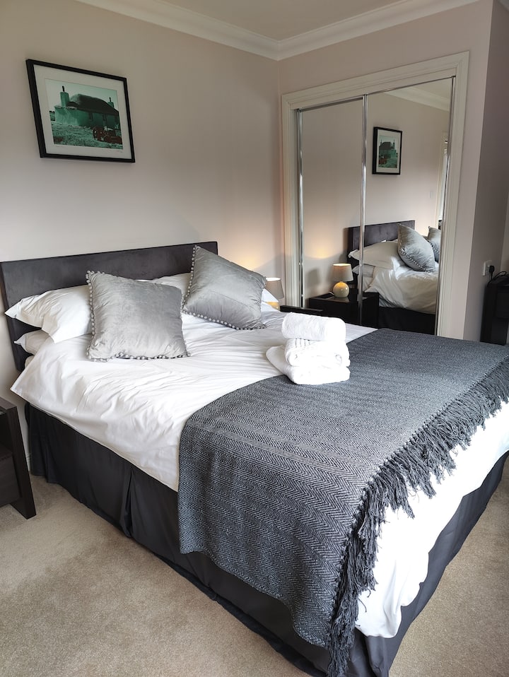 B&b At Forty Three
Room 2 - Isle of Lewis