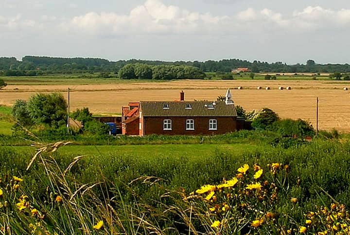 The Old School Apartment Sea Palling. - Sea Palling