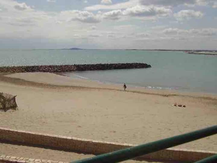 Superbe T2 A 25m De La Plage Et De Tout Commerces - Sète