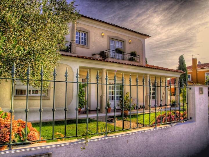 Lagoa De Abacate Guest House
Quarto Duplo/ Suite - Caldas da Rainha