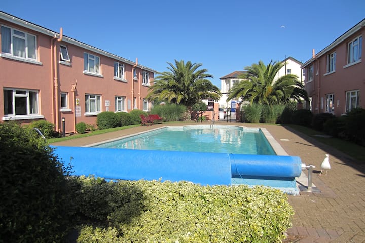 Lovely Seaside Apartment For 5 With Heated Pool - Totnes