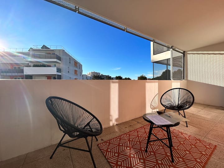 «&nbsp;Terrasse Monticelli&nbsp;» By Les Clefs De Charlotte - Vitrolles