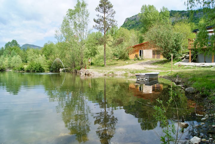 Chalet Au Bord D'un éTang Avec Bain Nordique -N°2- - France