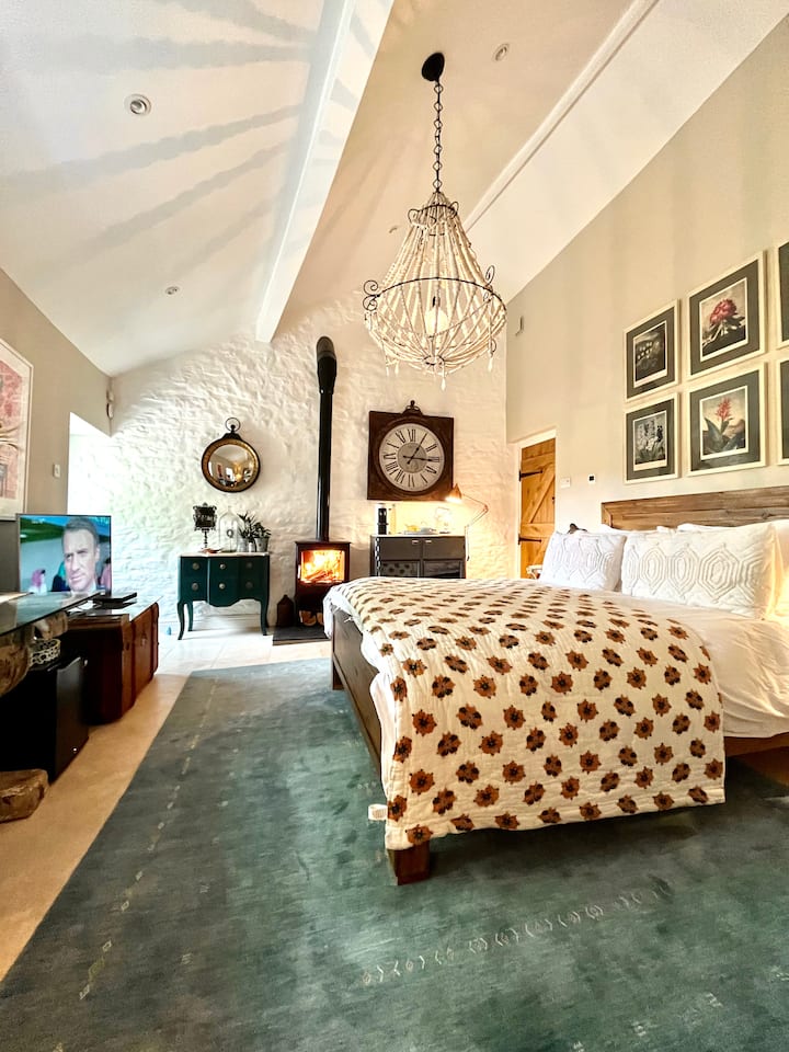 Self Contained Luxury Suite In Somerset Village - Frome