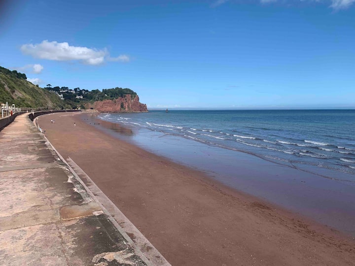 Sea And Countryside Views In South Devon -2 Bed - Dawlish