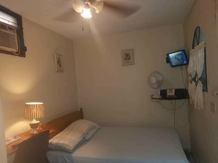 1 Cozy Bed Room In Petion Ville 1. - Port-au-Prince
