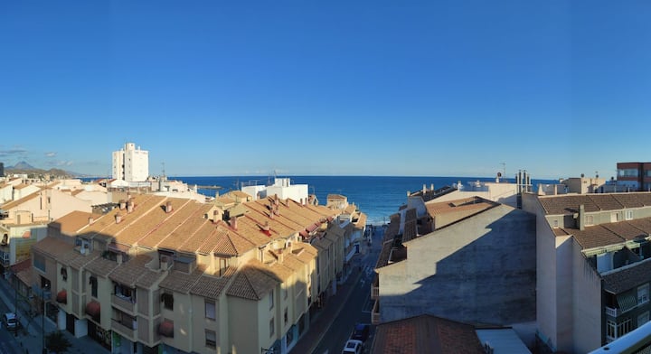 Mirando Al Mar De Campello - Busot