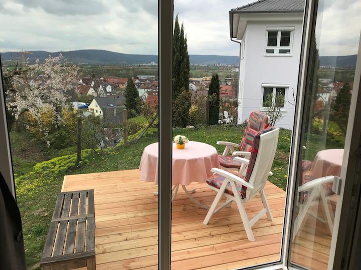 Susis Ferienwohnung In Waiblingen, Aussichtslage - Winnenden
