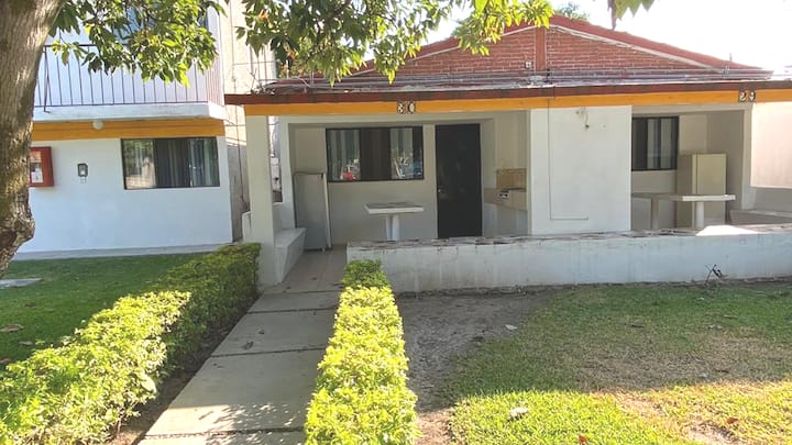 Cabaña Rustica  Club Privado En Ticumán, Morelos - Estacas