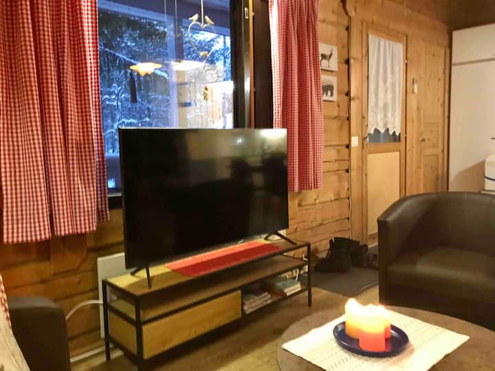 Old Loggers Cottage, Apartment A - Salla
